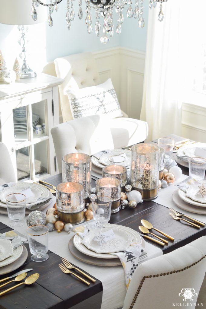 Simple Snowflake Christmas Dinner Tablescape - Kelley Nan