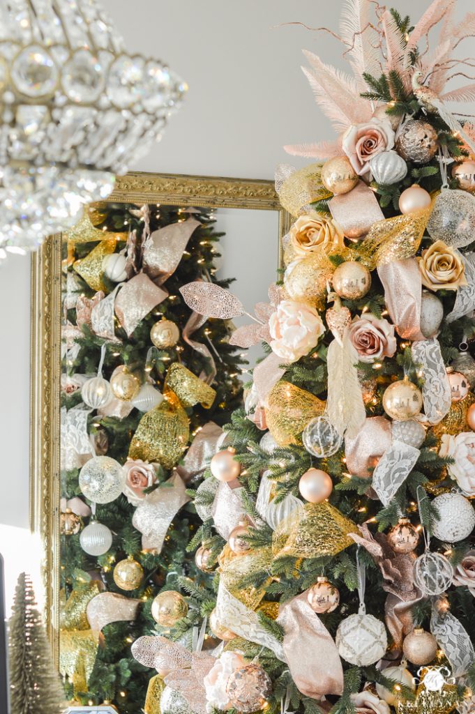 Ideas for Christmas Tree Color Schemes & Themes - Kelley Nan