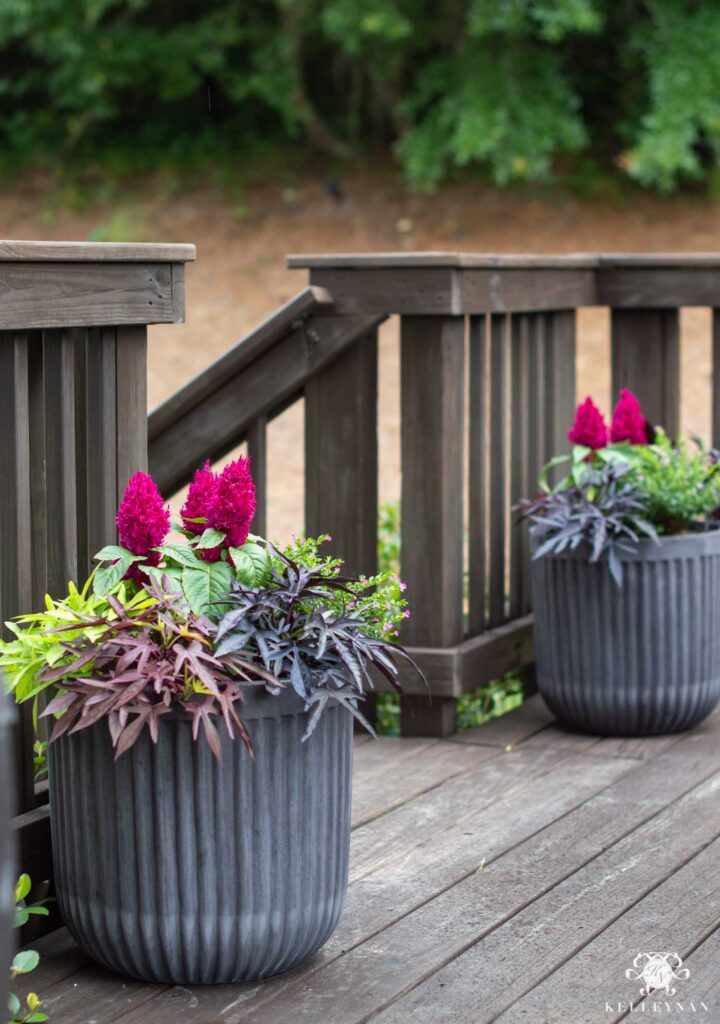 24 Prettiest Earthy Large Outdoor Planters - Kelley Nan