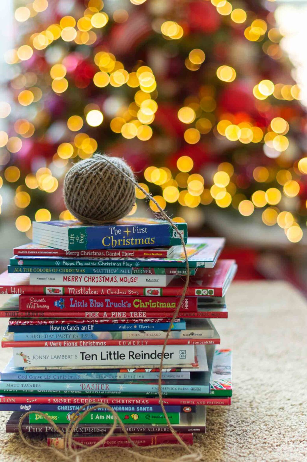 24-Day Christmas Book Advent "Calendar" Tradition - Kelley Nan