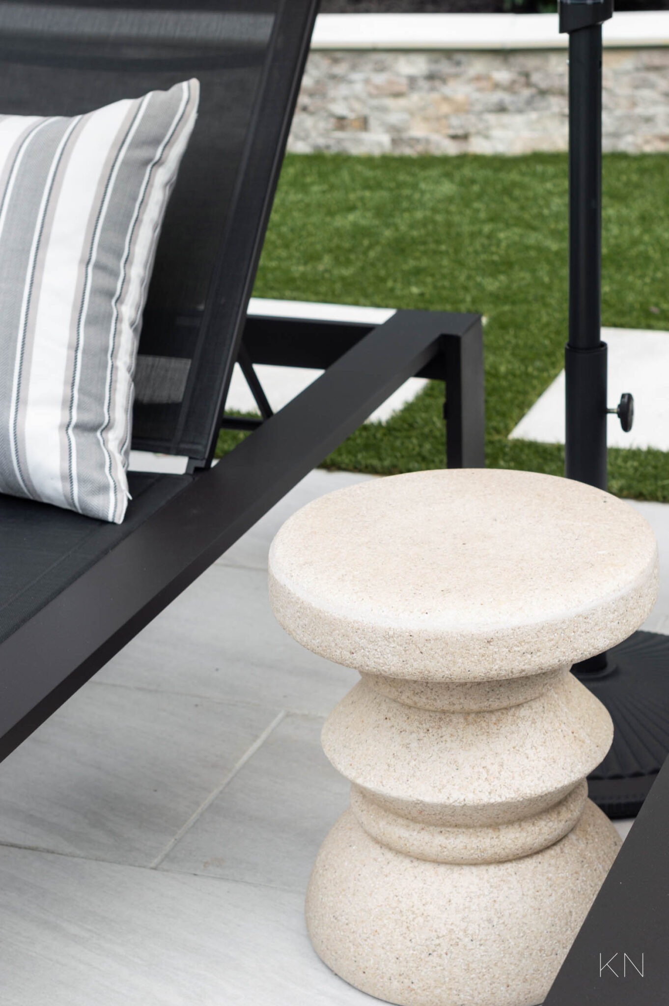 16 Best Natural Style Outdoor Accent Tables - Kelley Nan