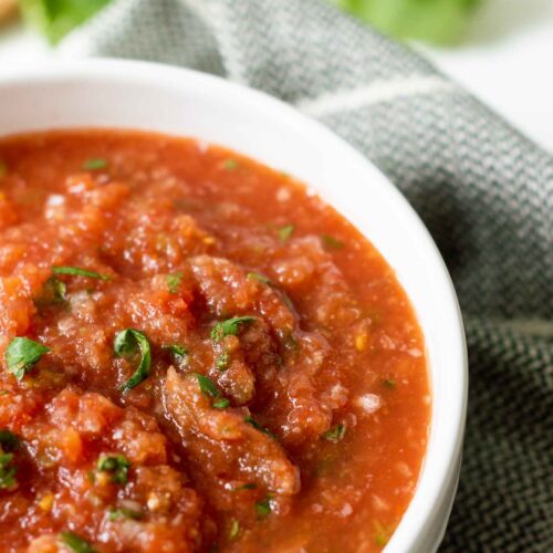 Simple, Delicious Homemade Salsa Recipe - Kelley Nan