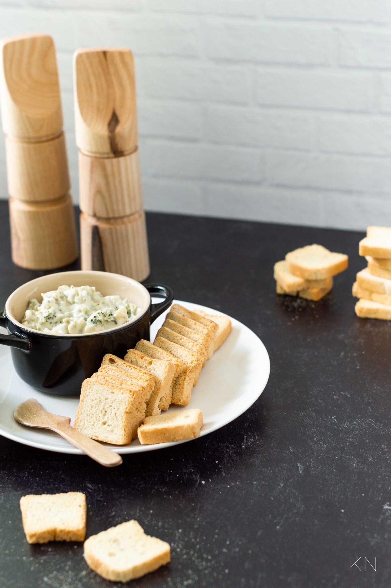 Delicious (Easy) Broccoli Dip - Kelley Nan