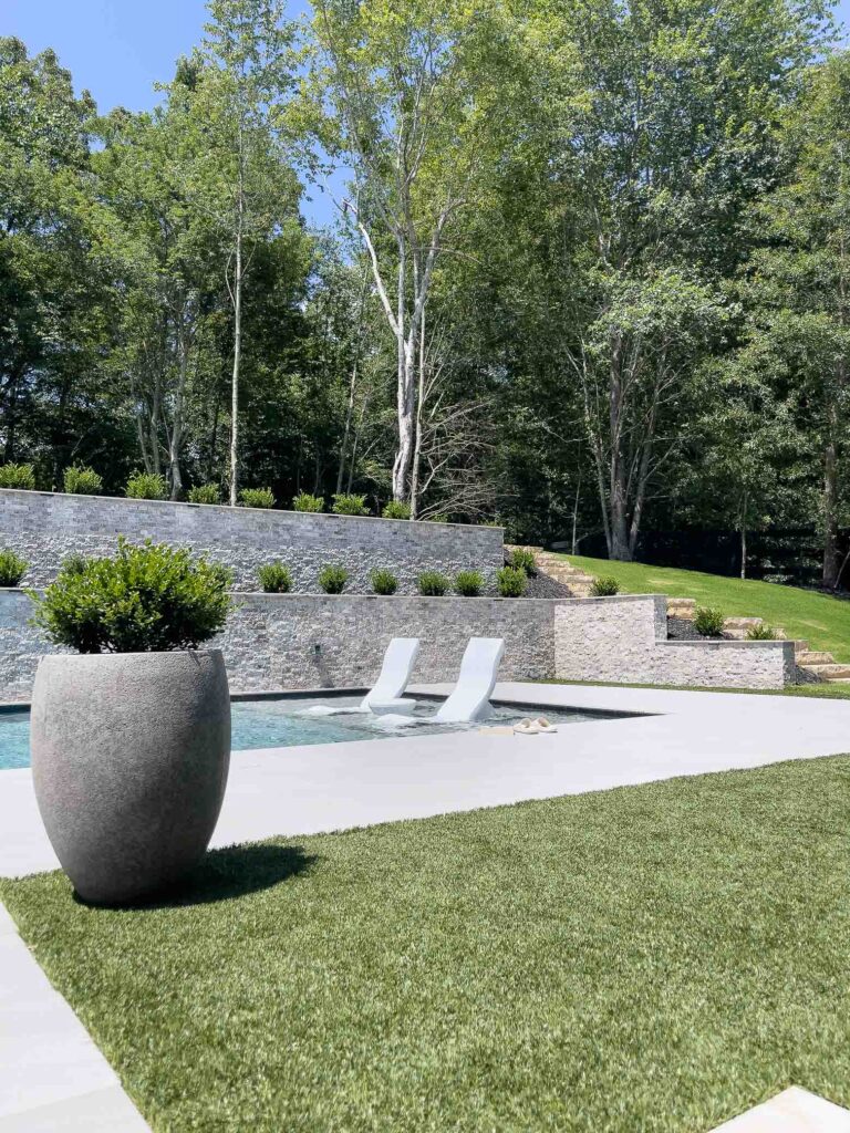 13 Pool Essentials for a Perfect Day Poolside - Kelley Nan