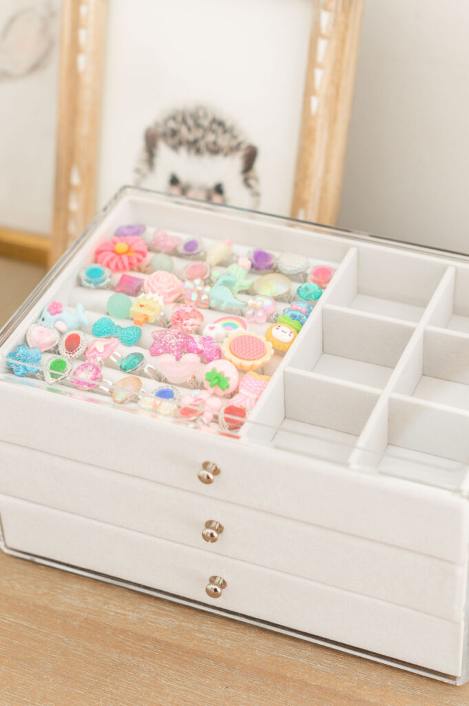 Kids Closet Ideas & Organization - Kelley Nan