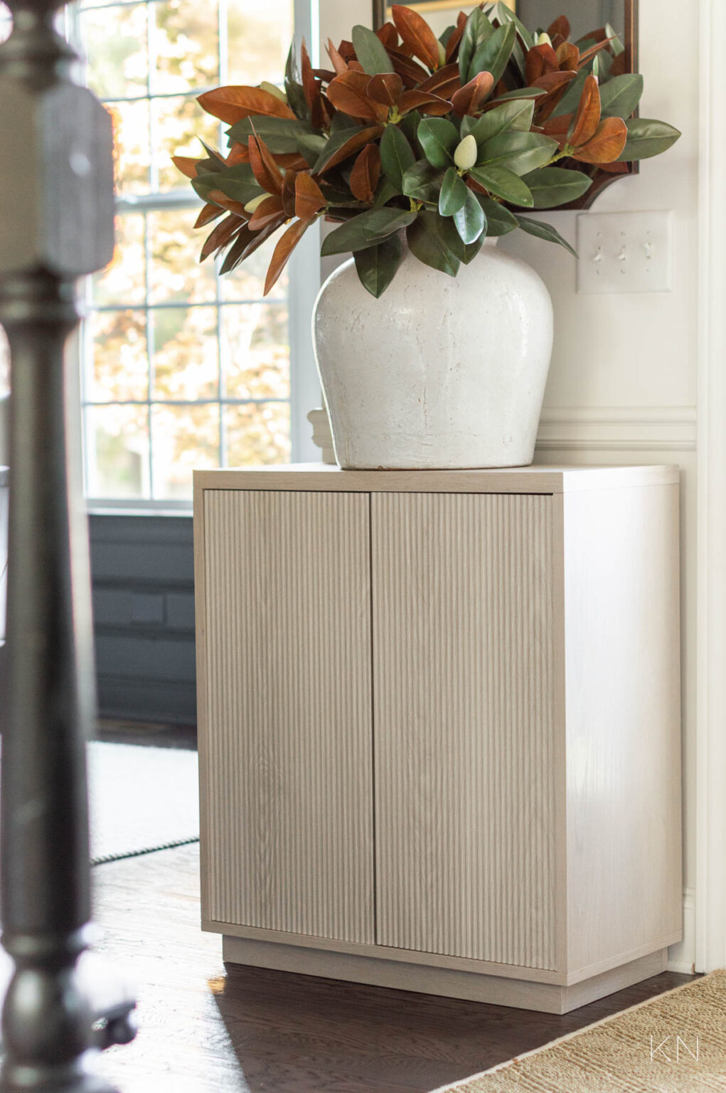 An Entry Glow Up & 9 Small, Pretty Entry Chests for Every Budget ...